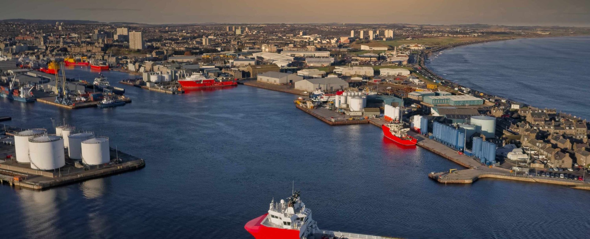 LV Logistics Aberdeen | Offshore & General Freight Solutions | LV Logistics